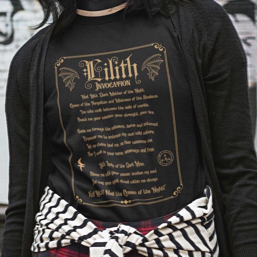 Invocation to Lilith T-shirt Gift for Occult Lovers, Dark Feminine Tee ...