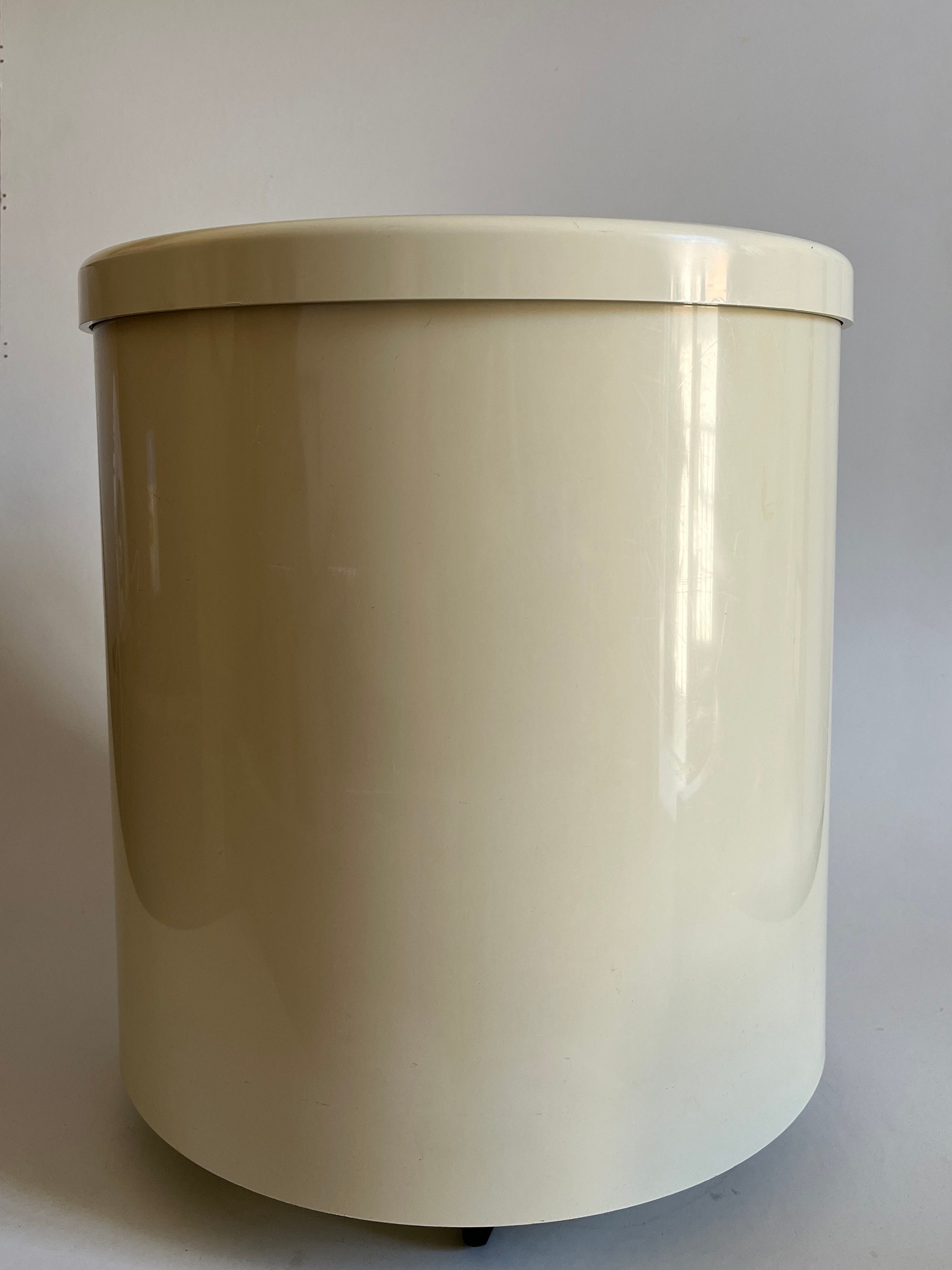 Robo Joe Colombo Container Vintage 70s - Elco - Plastic Bar Trolley ...