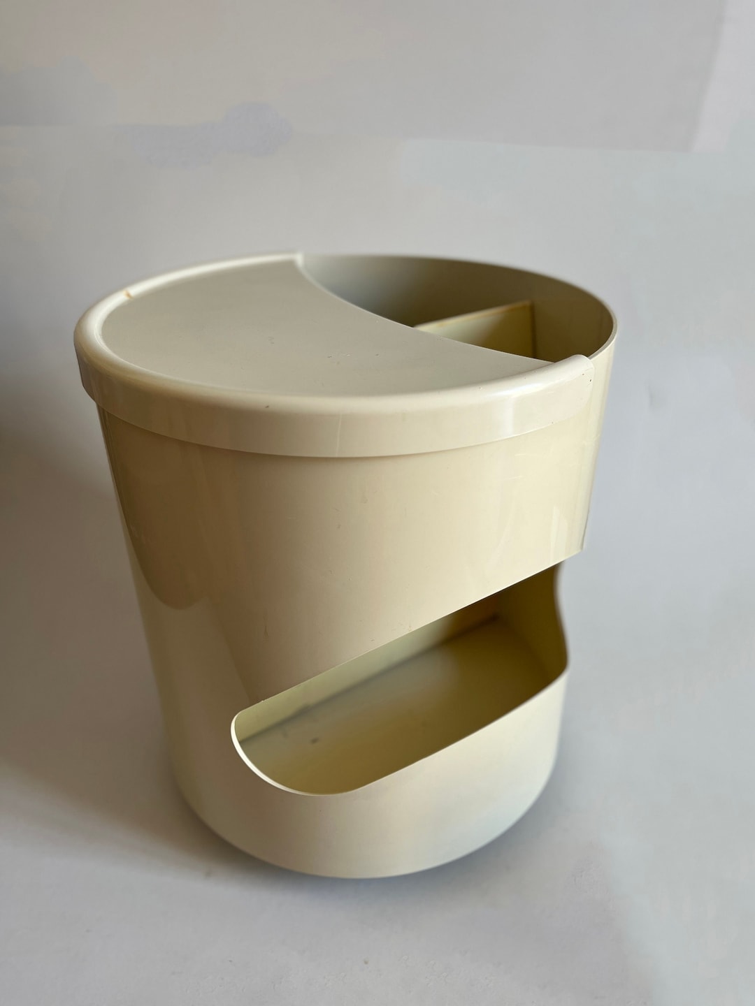 Robo Joe Colombo Container Vintage 70s - Elco - Plastic Bar Trolley - Vintage Memorabilia ...