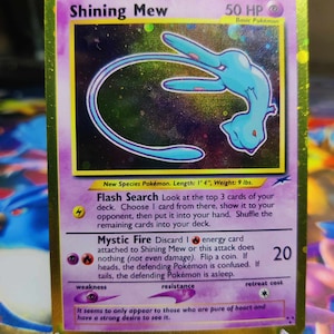 Fan Art de Corocoro Mew brillante - Etsy México