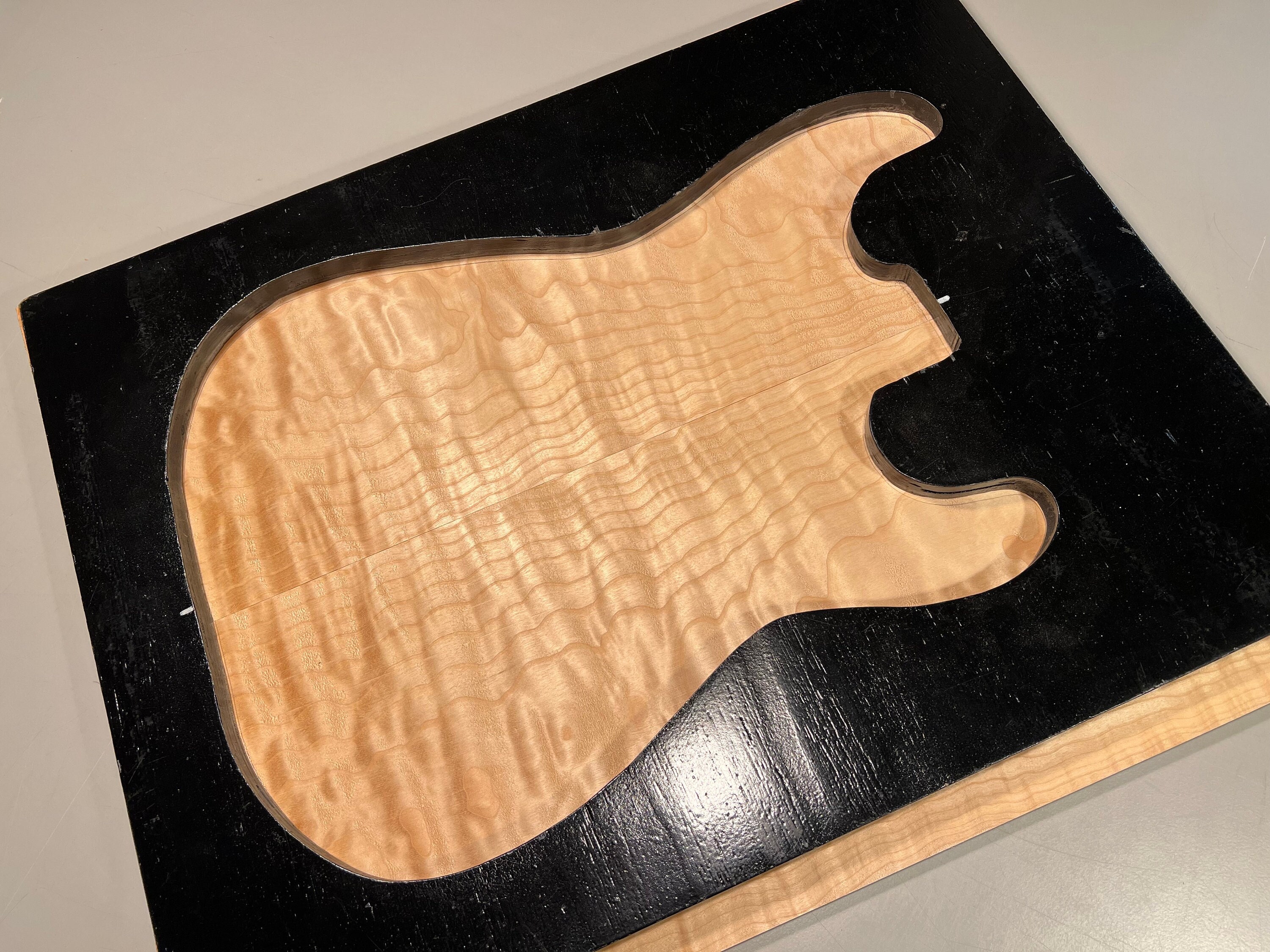 Drop Top 8923 2A Grade Big Leaf Quilted Maple Color 23x18.5x.22 Luthier ...