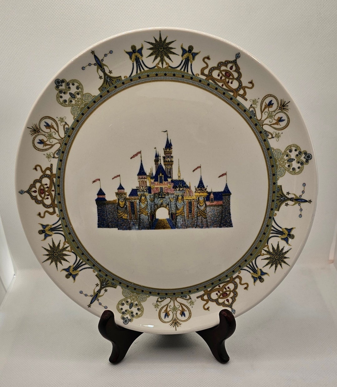 Disney 50th Anniversary Disneyland Plate #6 Disney Castle - Etsy