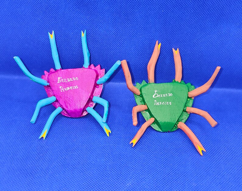 Alebrije Crab Hand Carved and Signed by Gerardo Angeles - Set of 2 - Etsy