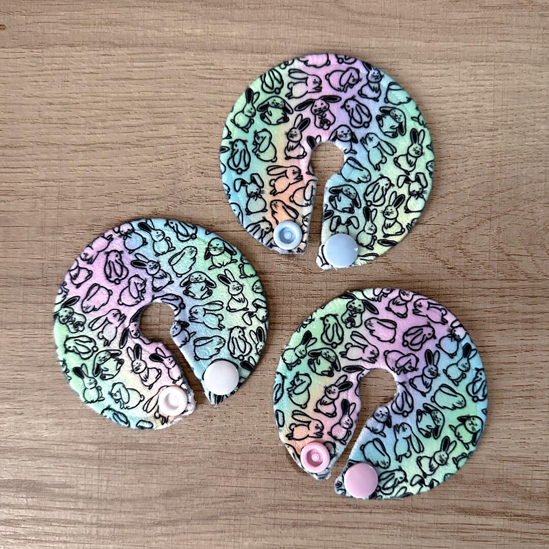 Pastel Rainbow Doodle Bunny Rabbits Single Tubie Pad for Surgical ...