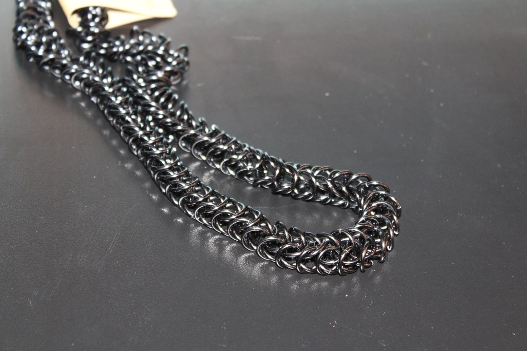 Black Chainmail Box Weave Necklace - Etsy