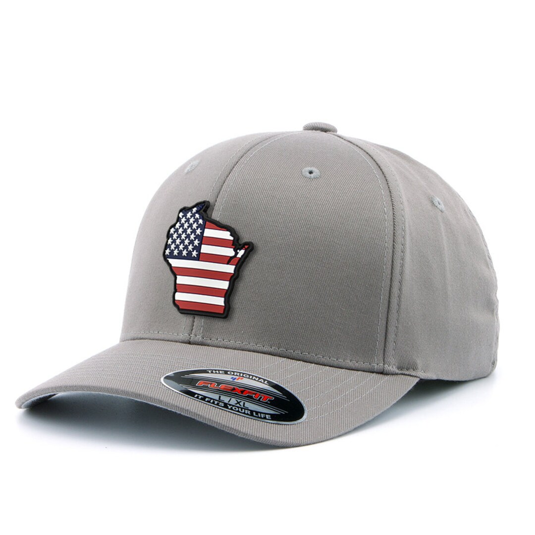 Wisconsin Map USA Flag Fitted Hat Wisconsin Gift for Men and Women USA ...