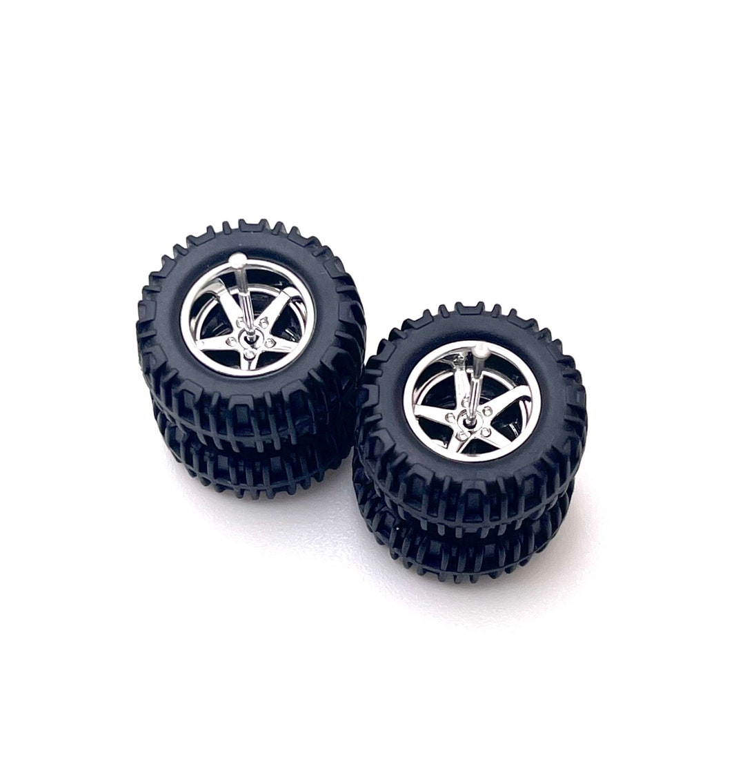 17mm Advan V2 Chrome Off-road Wheel & Tire Kit (1 SET) - 1/64 Scale W ...