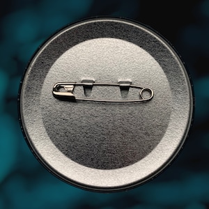 Don't Hug Me I'm Scared Button Pins - Etsy