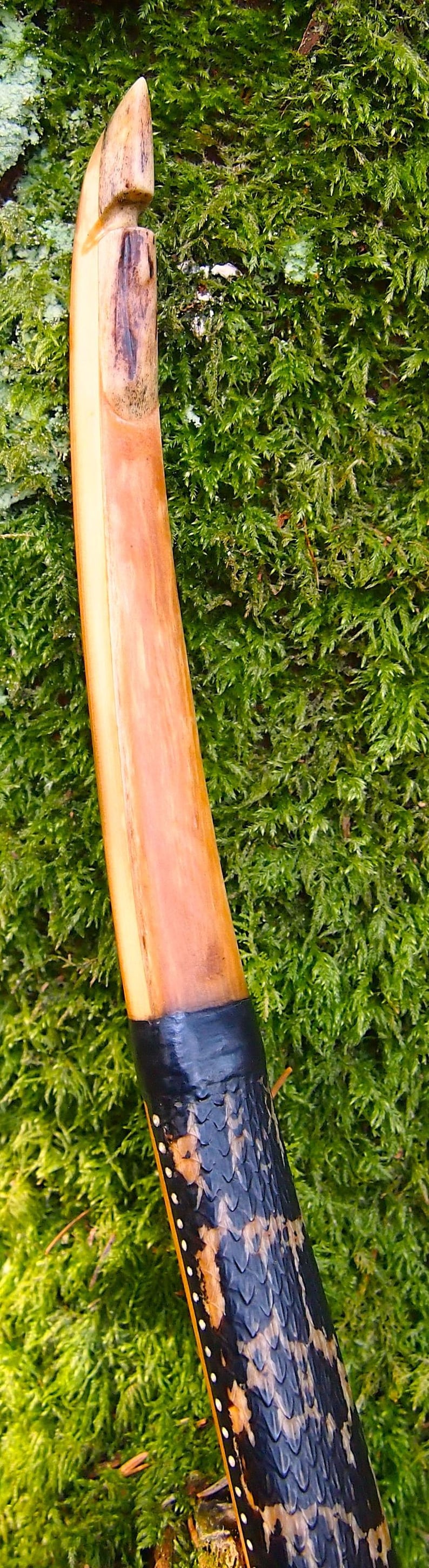 Yew Longbow 46#@27" - Reflex/deflex Sinew & Snake Skin Backed Primitive ...