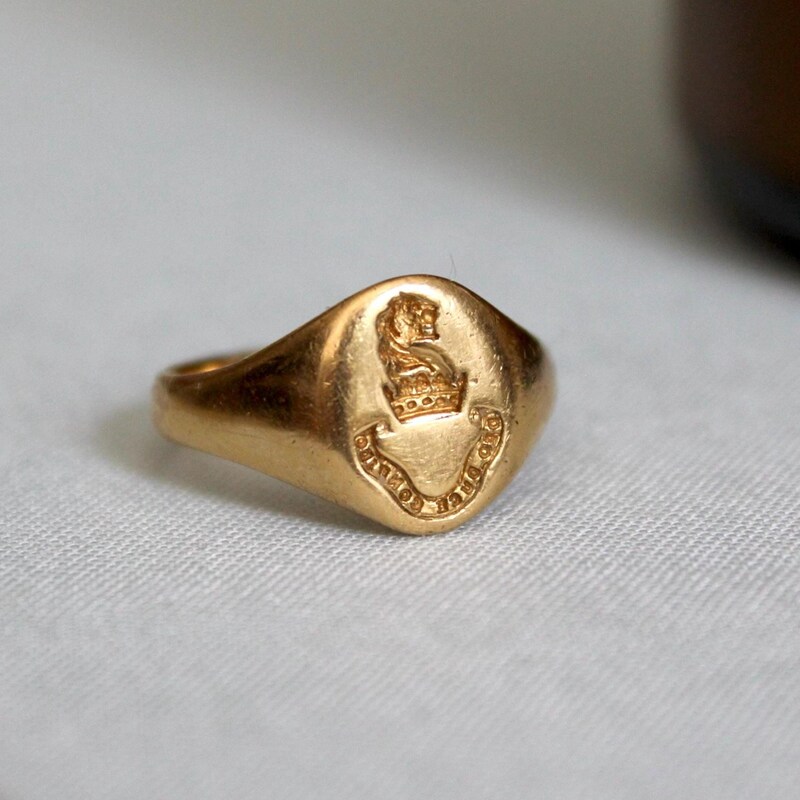 Antique Signet Ring - Etsy