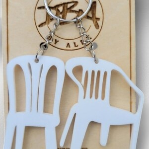 Key Chain in a Plastic Chair Shape / Llaveros En Forma De Sillas. - Etsy