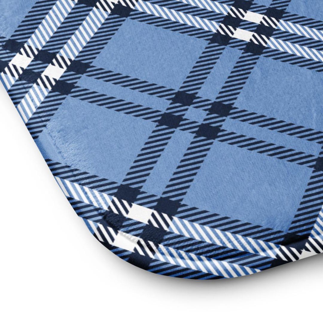 Blue Plaid Bath Mat – Winter Pattern Bathroom Décor - Etsy