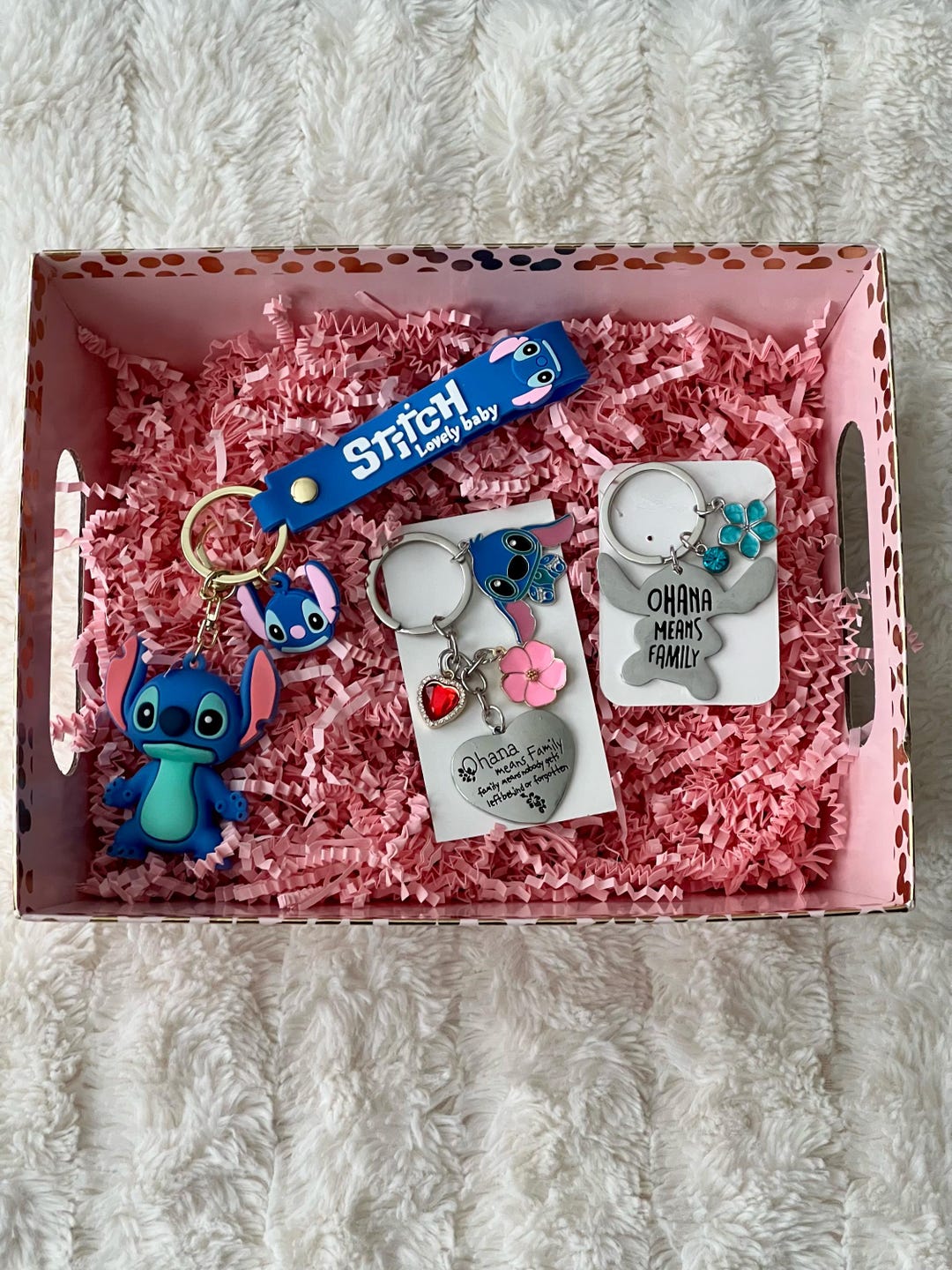 Stitch Keychain Set Cute Alien Keychains Ohana Means Family Metal ...