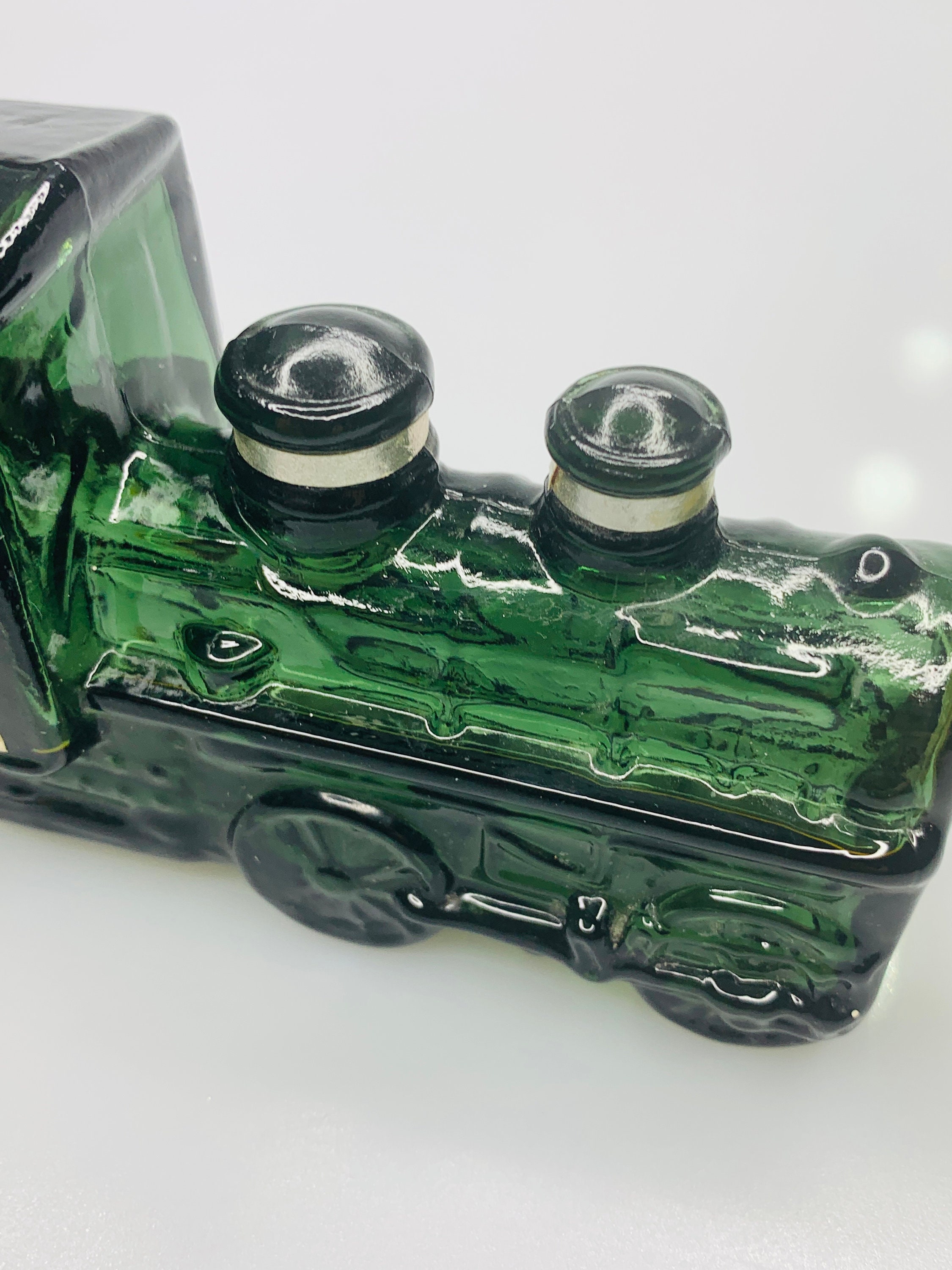 Vintage Avon Brisk Spice After Shave Green Glass Train Bottle, Bottle ...