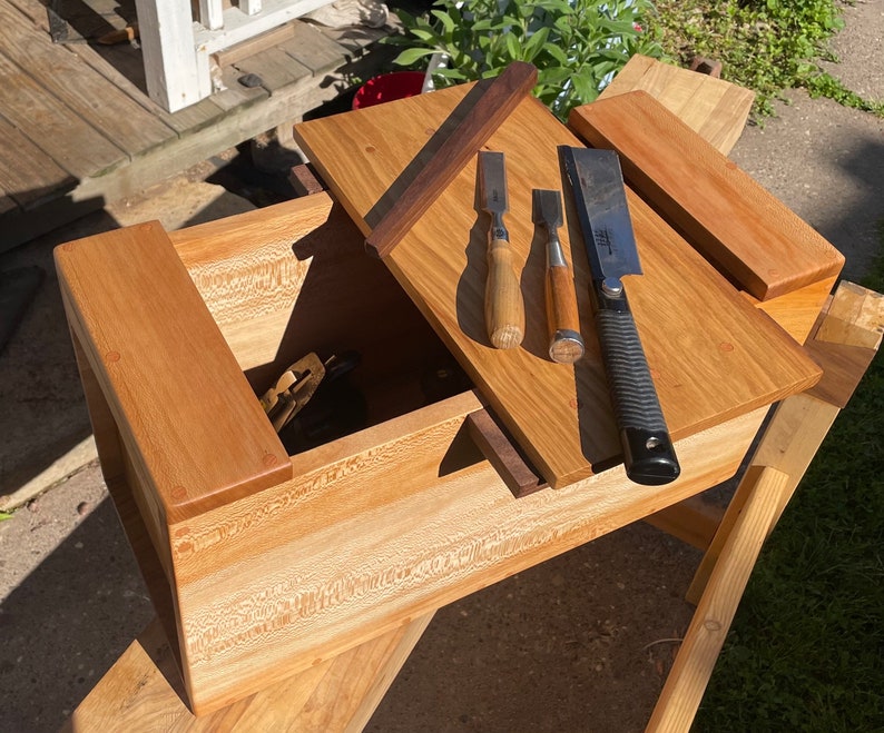 Traditional Construction Japanesse Style Toolbox, Japandi Style Storage ...