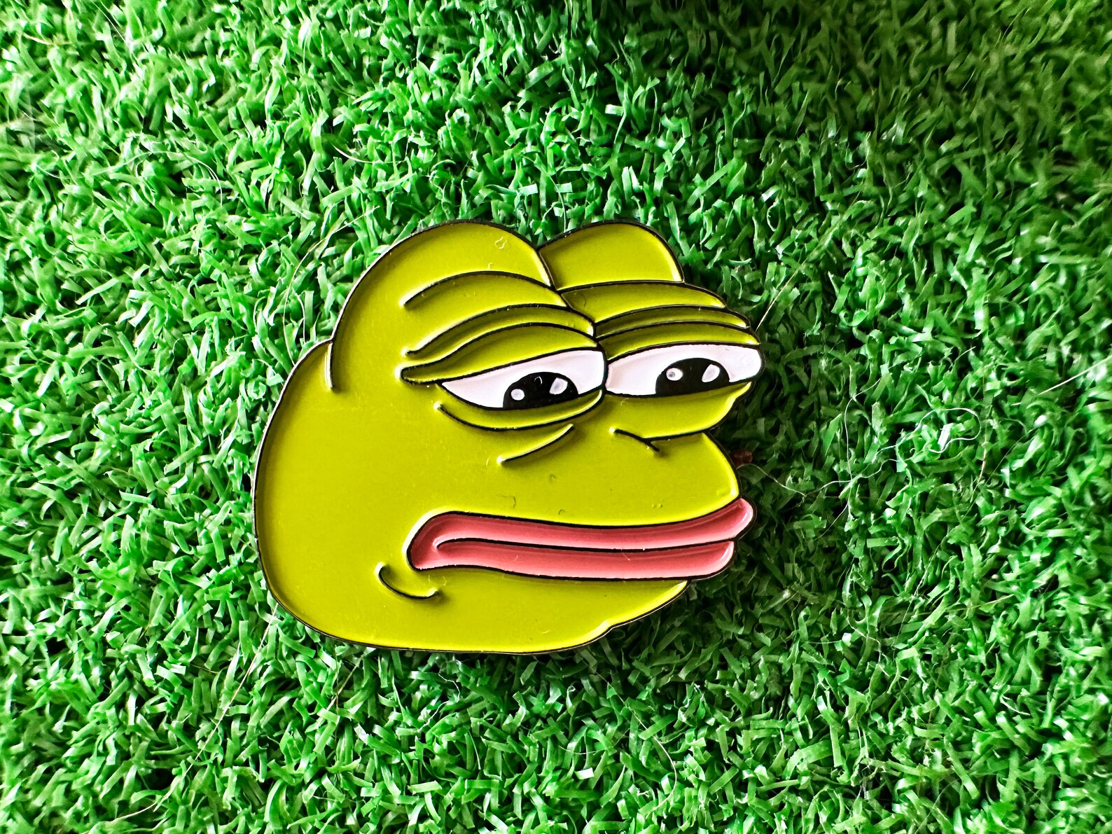 Rare Pepe Meme Frog Golf Ball Marker Golf Accessory Awesome Golf Gift ...