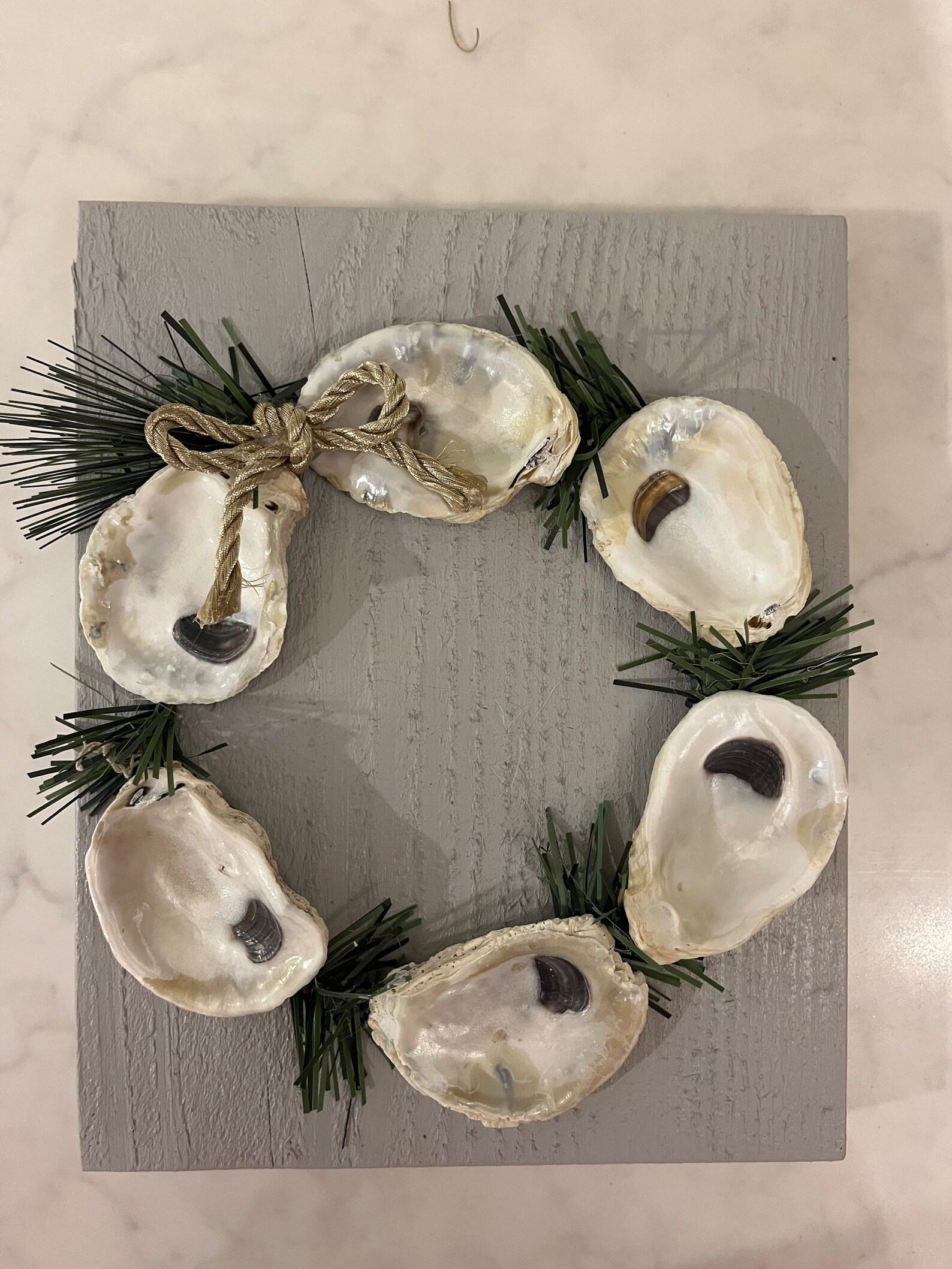 Christmas Oyster Shell “wreath” Wood Sign Decor - Etsy