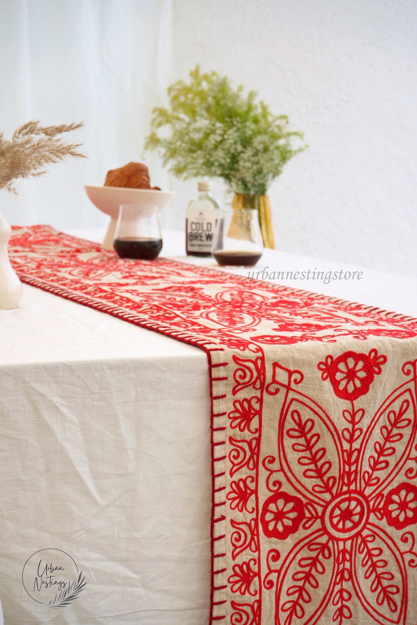 Hand-embroidered Red Elegance the Perfect Christmas Table - Etsy