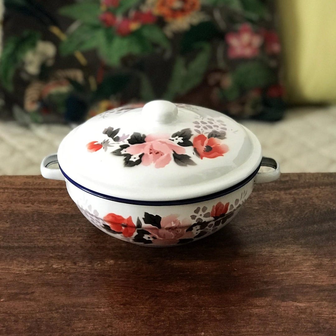 Bumper Harvest Small Enamelled Sheet Metal Soup Tureen 16 Cm - Etsy