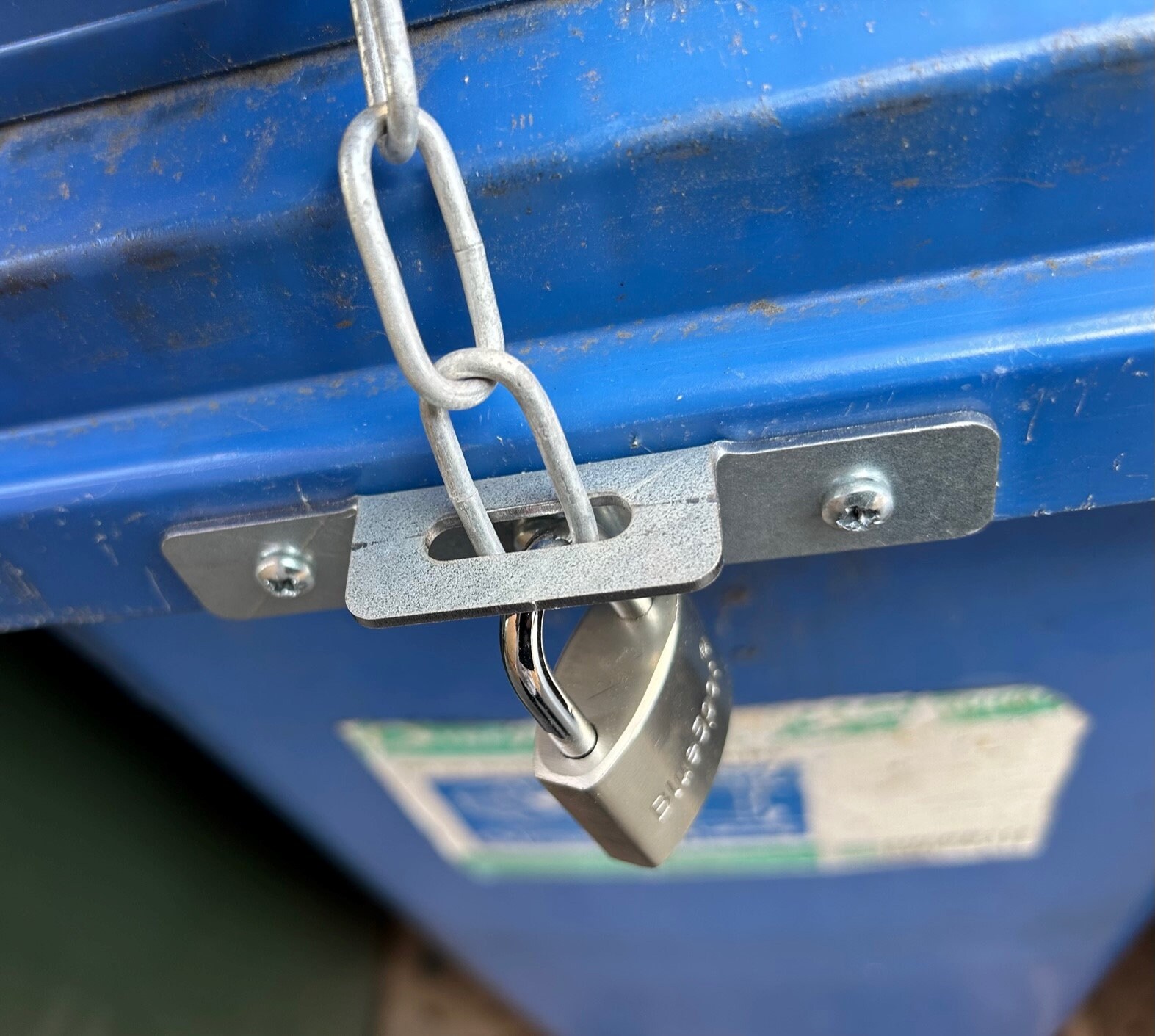 Wheelie Bin Chain Lid Lock No Padlock Included - Etsy UK