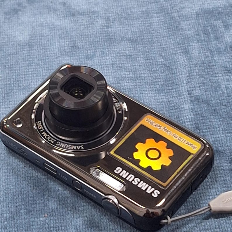 Samsung PL120 Vintage Digital Selfie Camera - Etsy