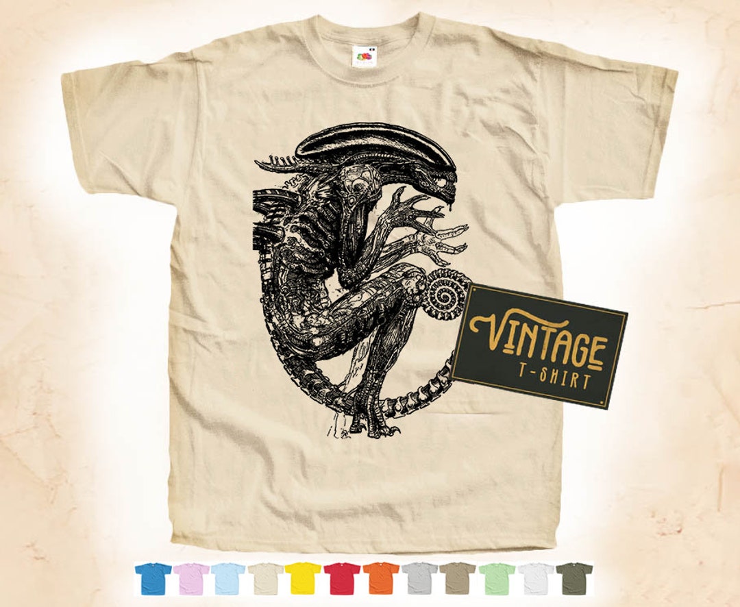 Vintage Alien V3 T-shirt: Sci-fi Movie Tee, All Sizes - Etsy