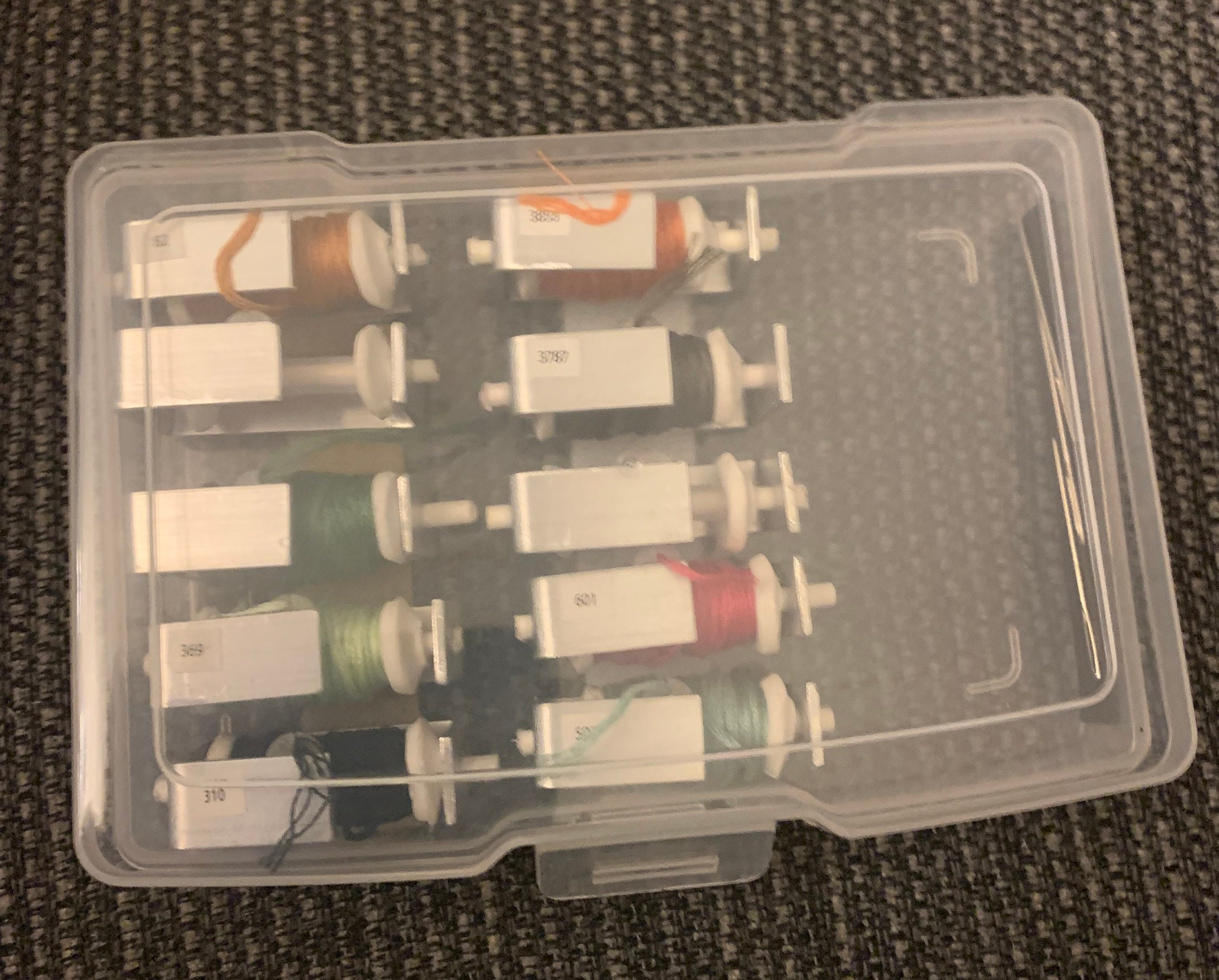 Round Bobbins - Etsy