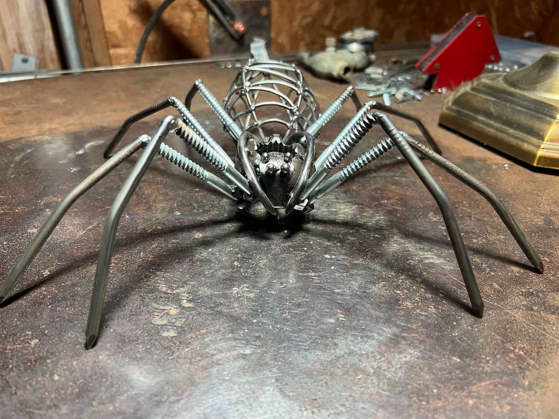 Handmade Scrap Metal Spider Sculpture - Etsy