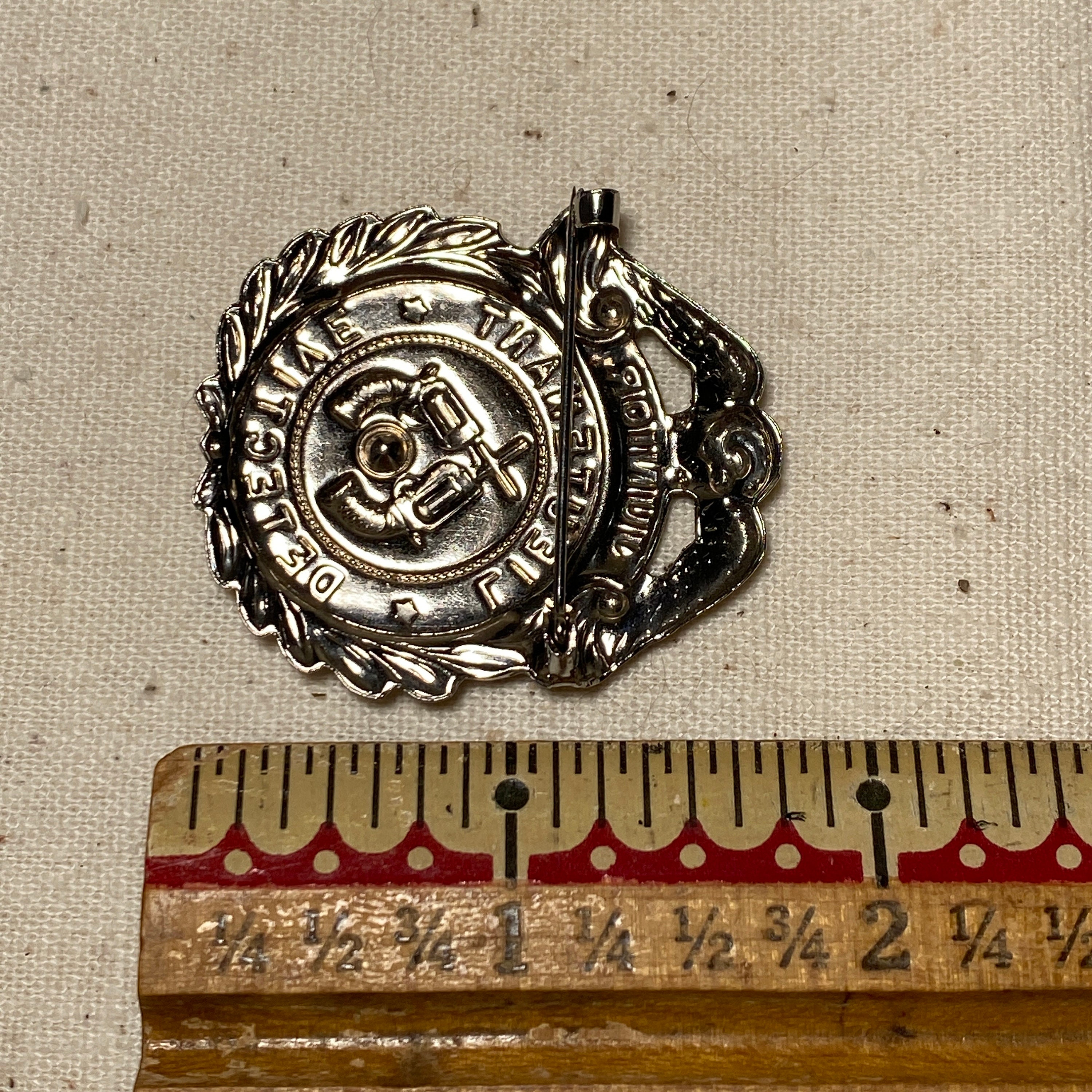 Junior Lieutenant Detective Badge With Faux Ruby - Etsy
