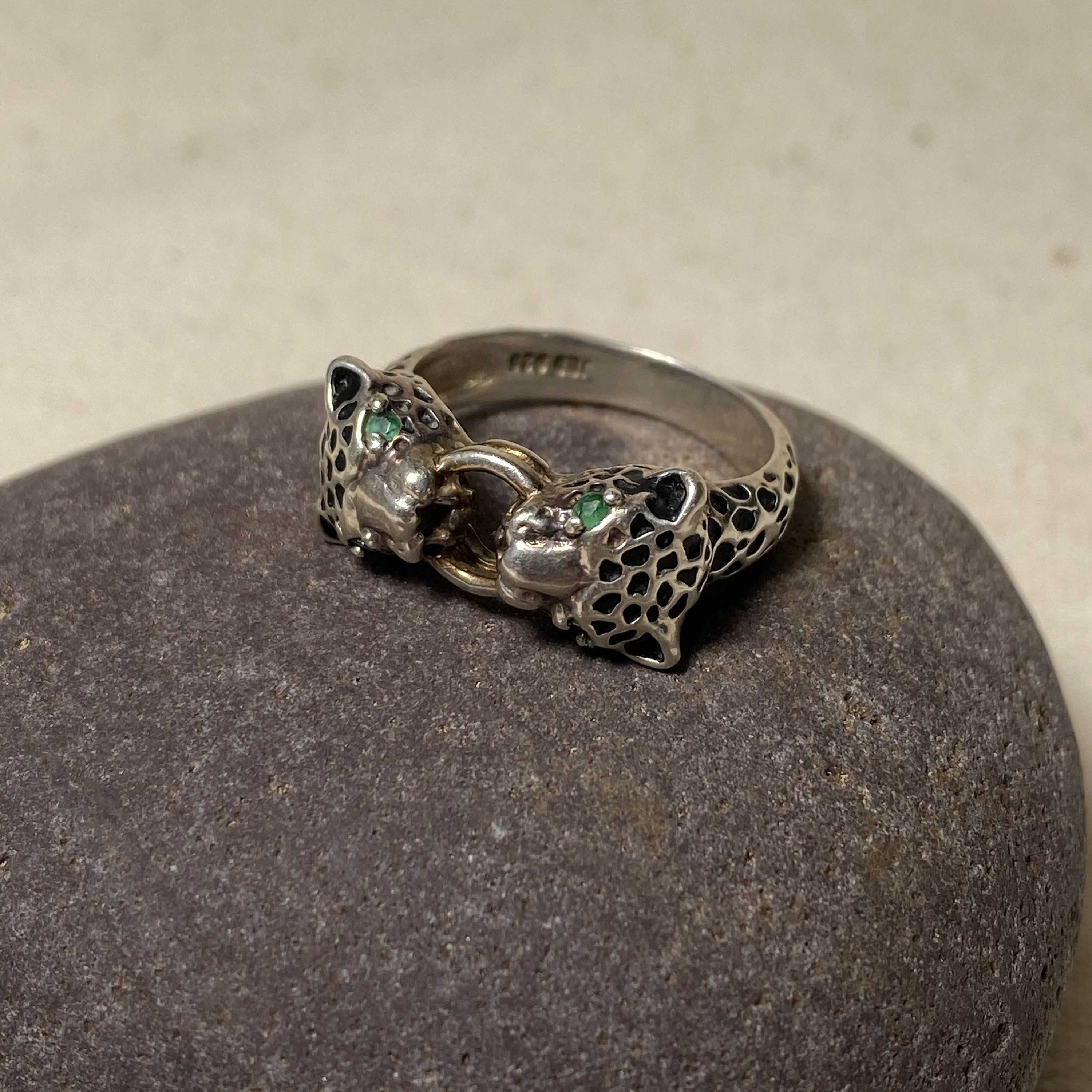 Double Green-eyed Leopard Ring by JED - Etsy