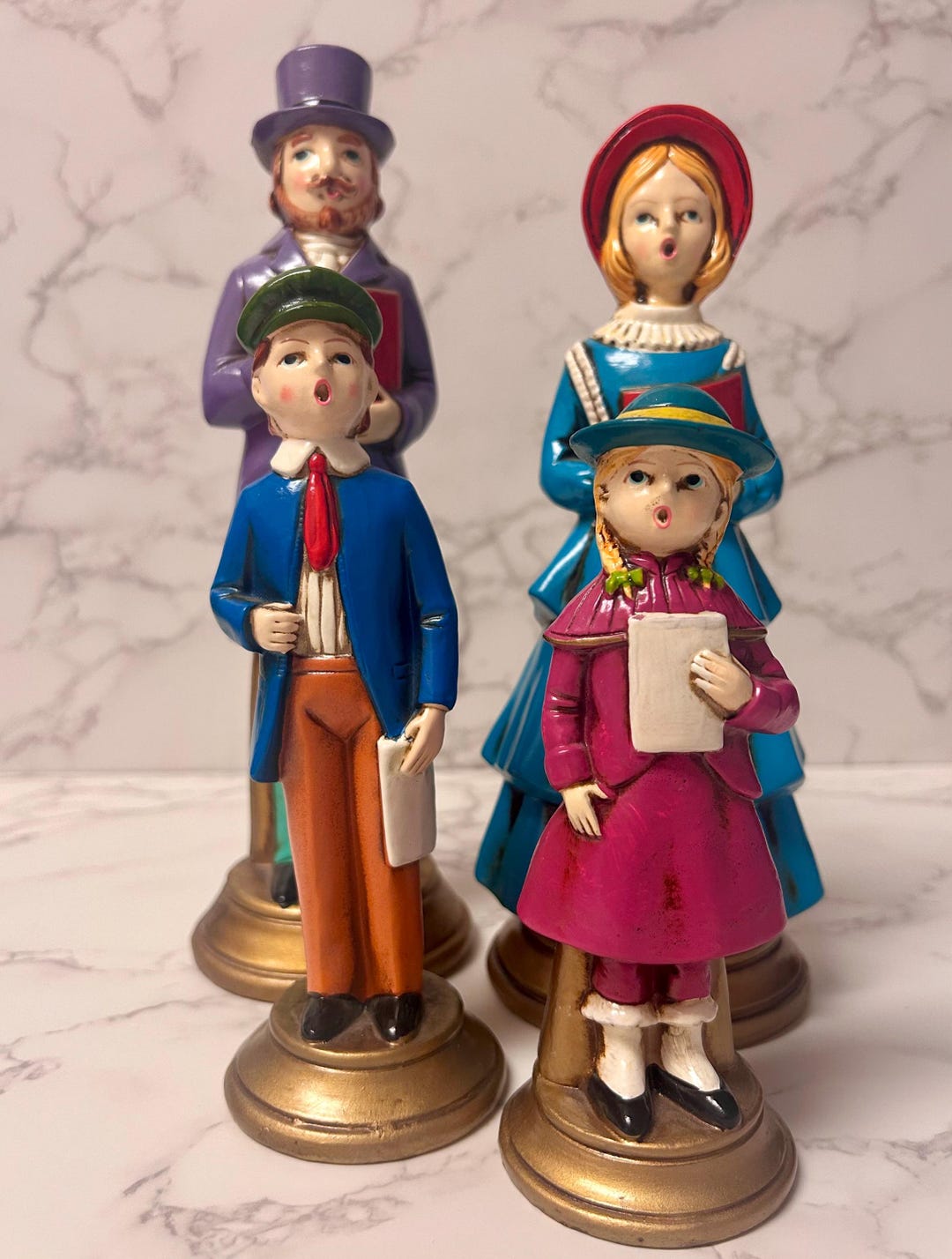 Vintage Christmas Carolers Figurinesnull