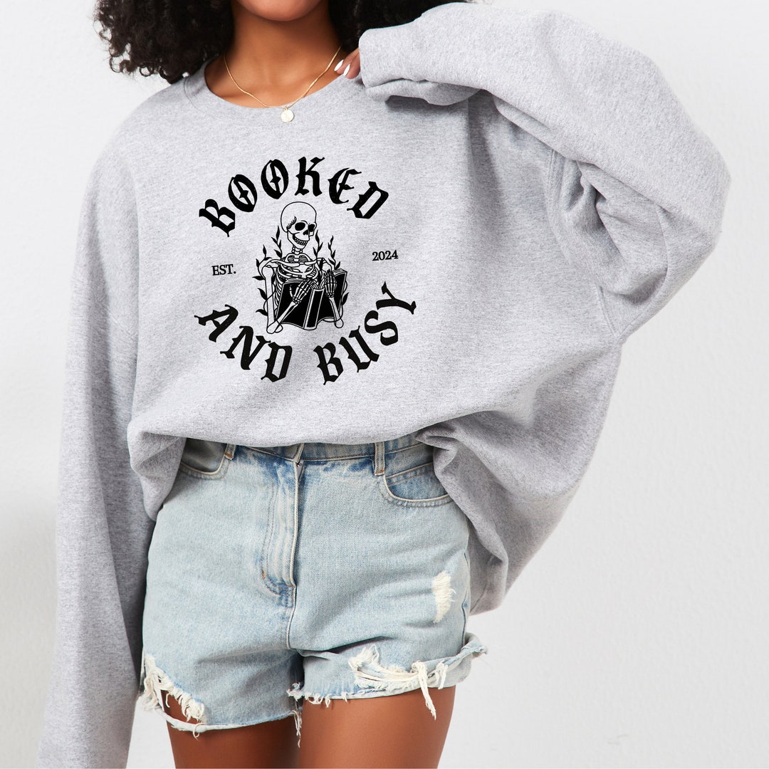 Fantasy Reader Book Shirt Booktok Merch Bookish T-shirt Romantasy Book ...