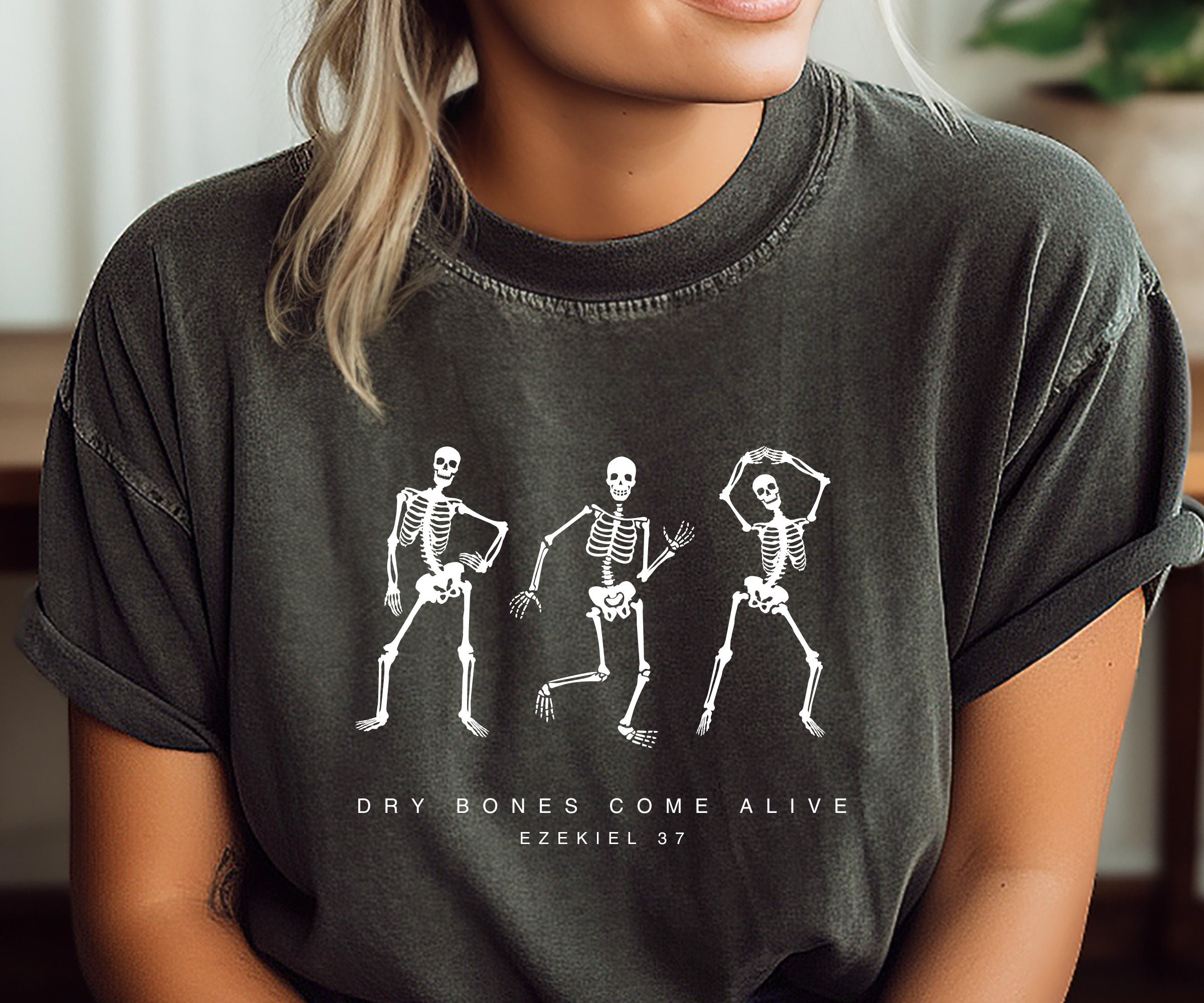 Comfort Color - Dancing Skeleton Tee Women's - Fall Christian Halloween ...