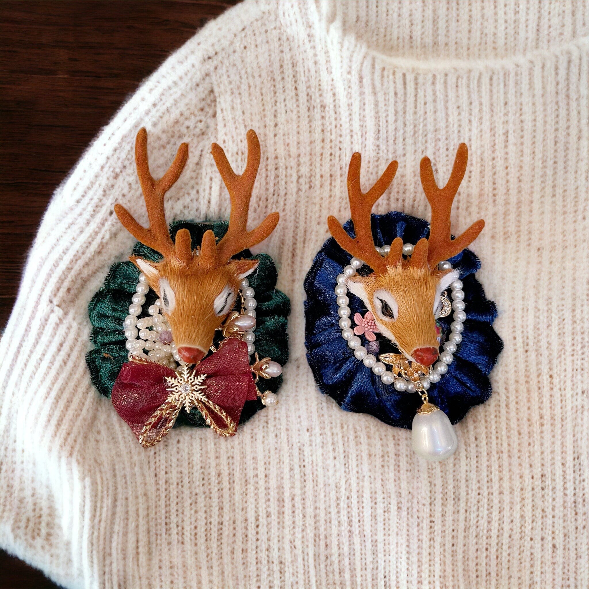 Rustic Christmas Reindeer Brooch/hair Clip Cute Mule Antlers Jewelry ...