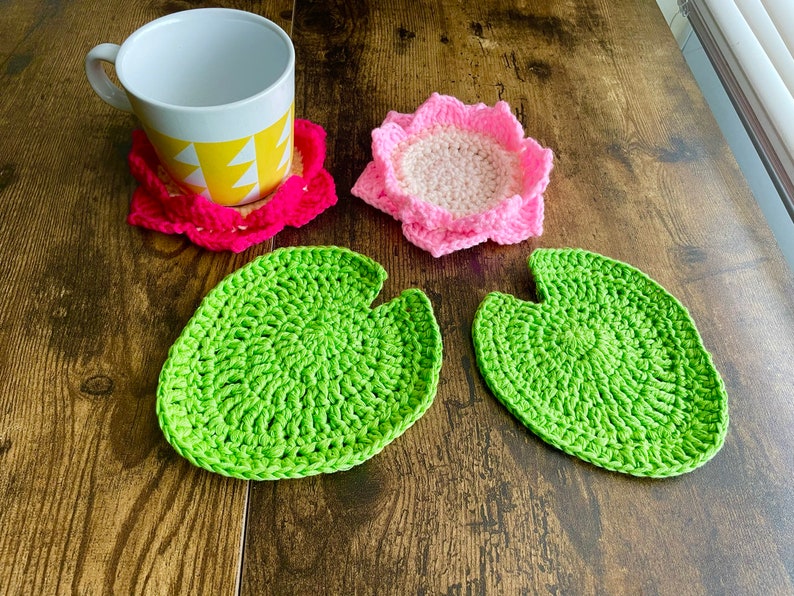 Crochet Lotus and Leaf Pattern - Etsy
