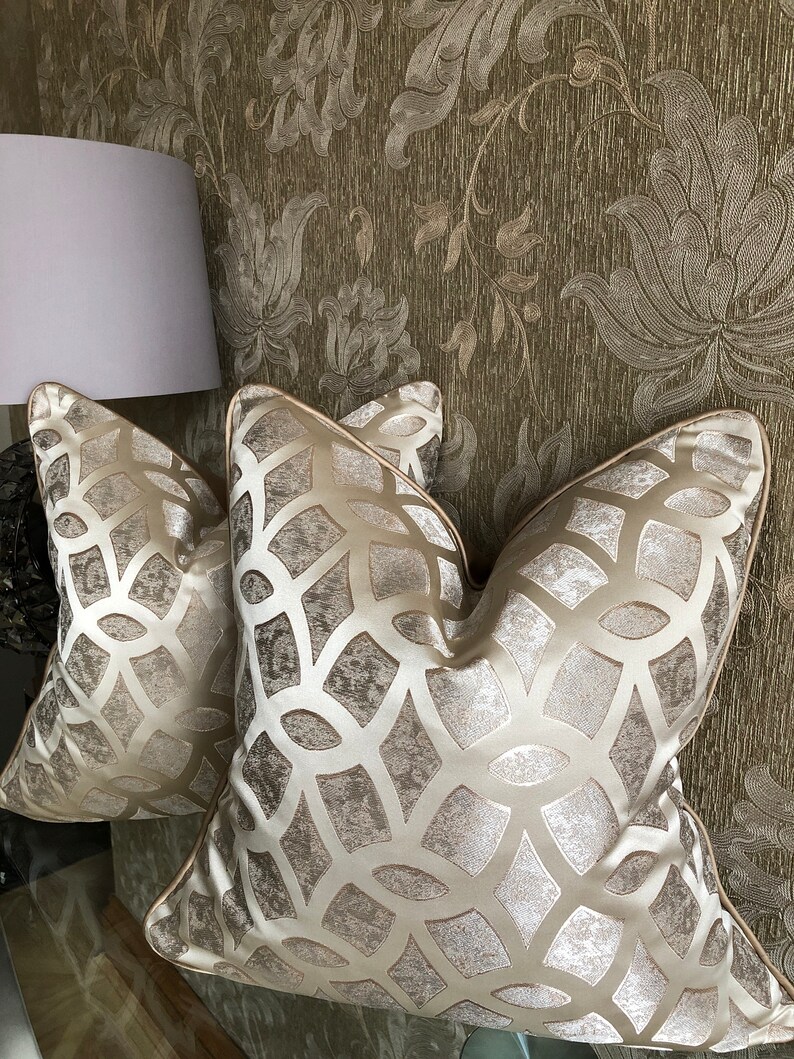 Ámal Textured Luxury Cushion Cover Throw Pillow Cover High Quality ...