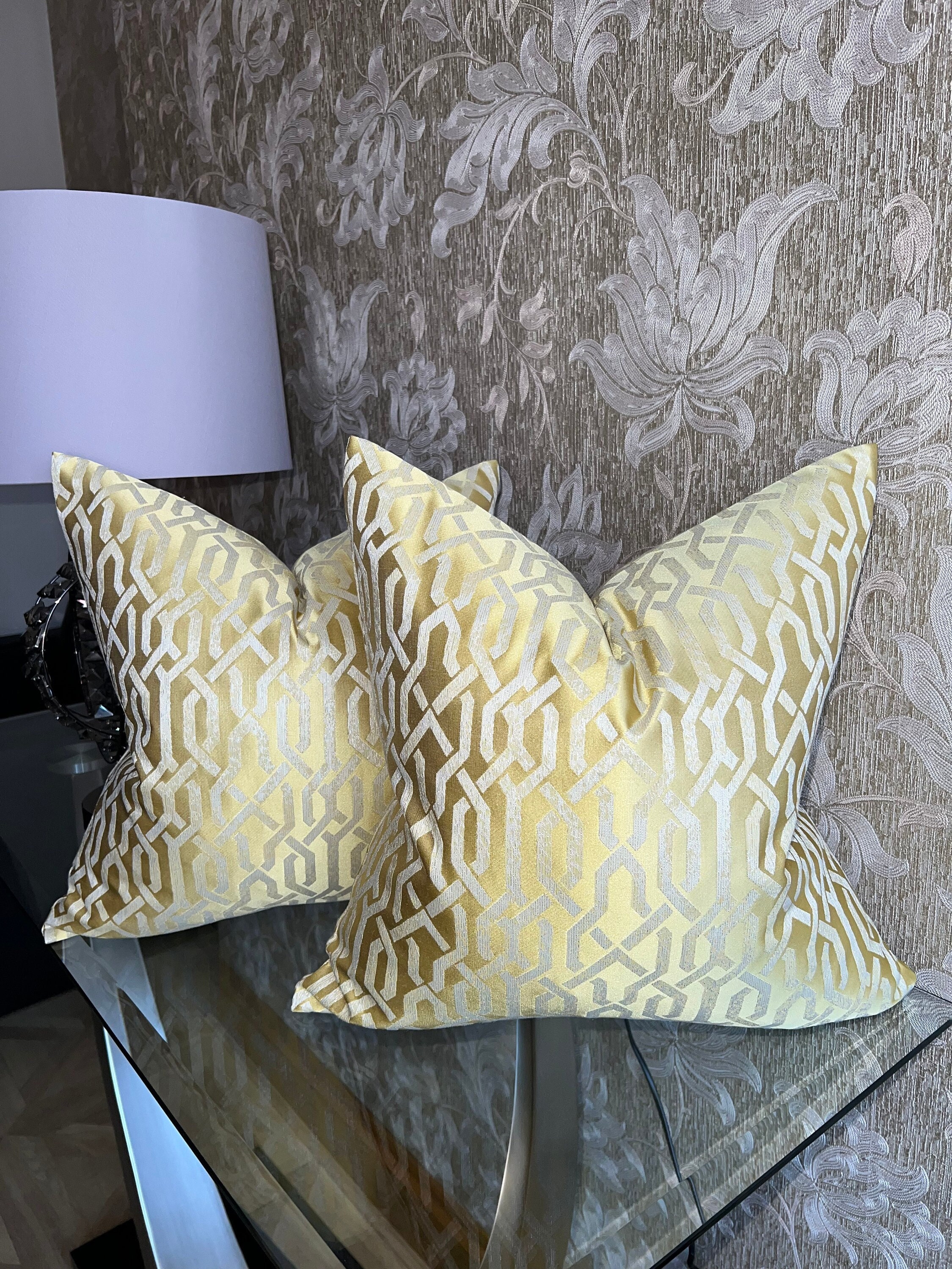 Àuric Textured Modern Cushion Cover, High Quality Luxury Designer ...