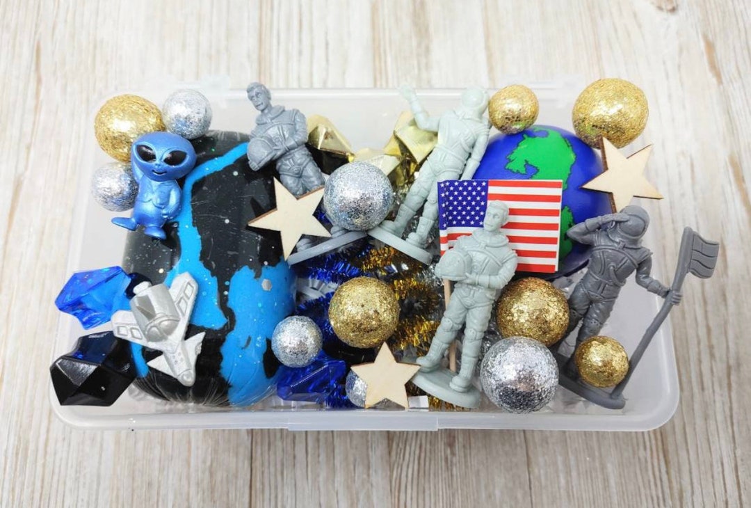 Mini Space Play Dough Kit, Space Sensory Box, Outer Space Play Kit ...