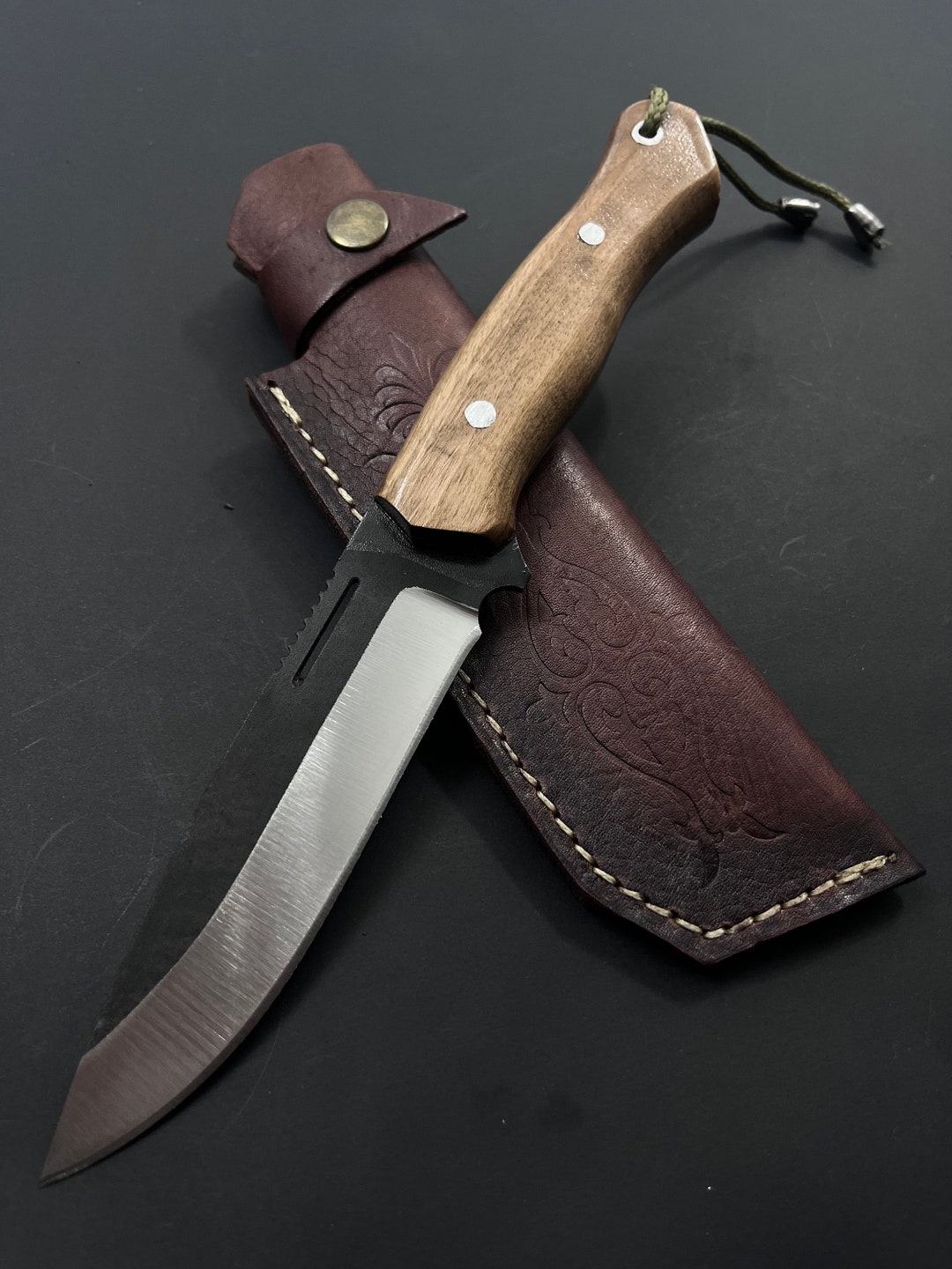 Handmade Hunting Knife: Personalized Engraved Bushcraft Knife With ...