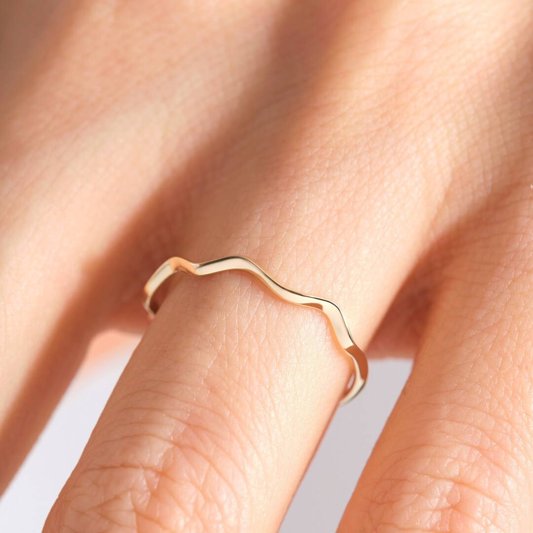Wave Ring Gold, Wavy Ripple Stacking Ring Her, Squiggle Chevron Ring Girl, 10K 14K 18K Gold V ...