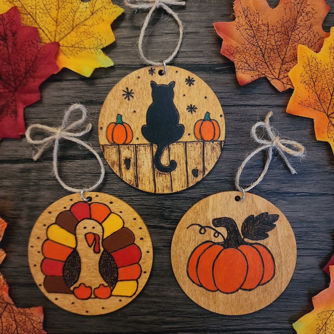 Hand-burned Fall Ornaments | Pyrography Wood Art | Black Cat, Harvest ...