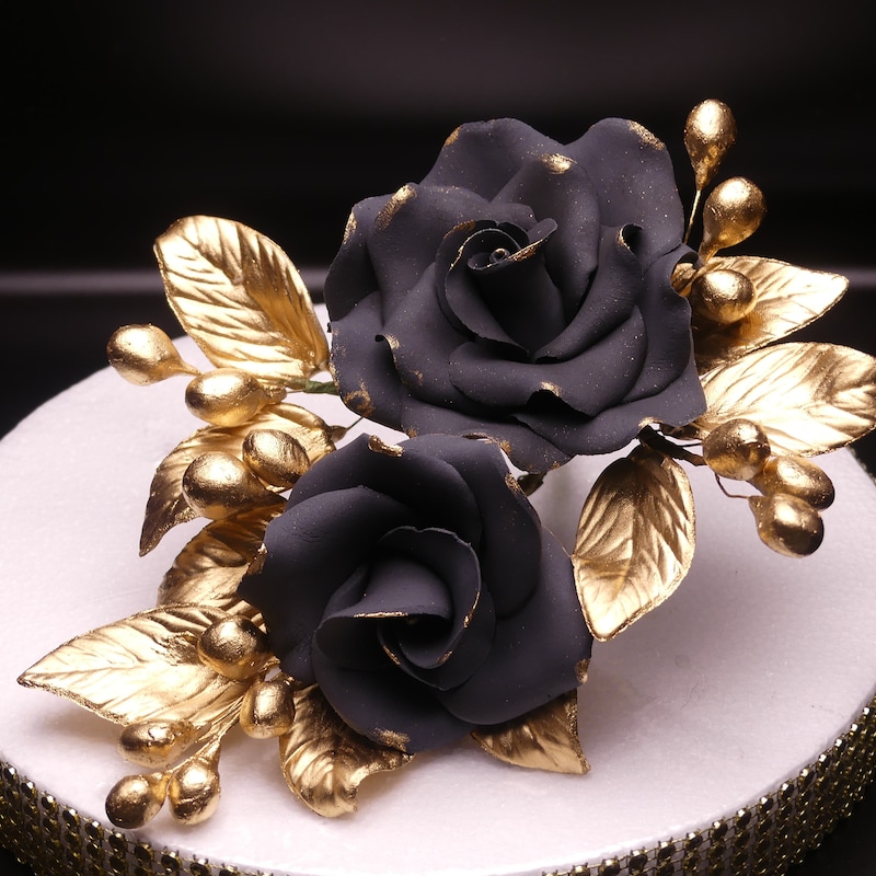 Gumpaste Cake Topper - Etsy