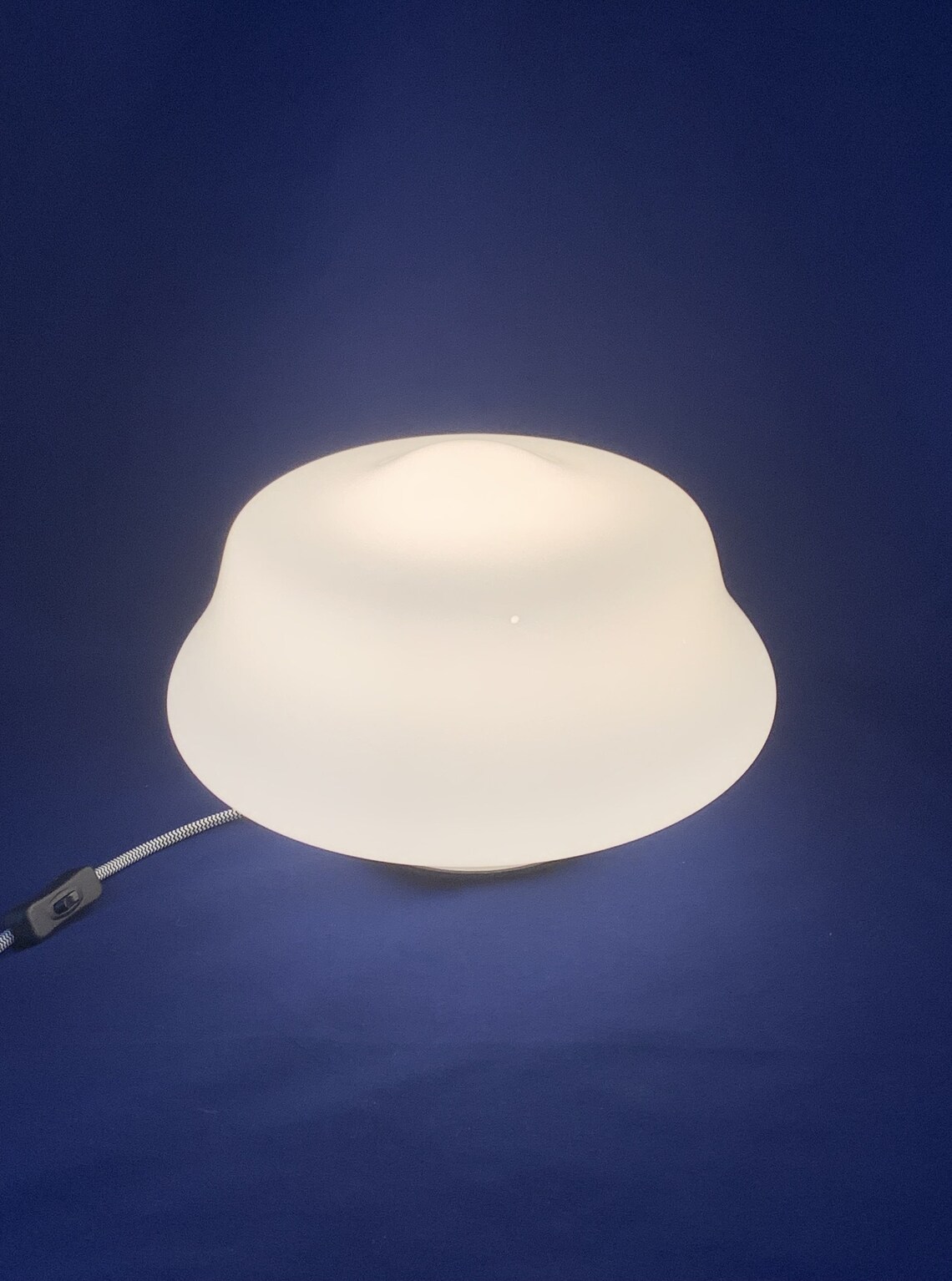 Large Opaline UFO Spaceship Converted Table Lamp - Etsy