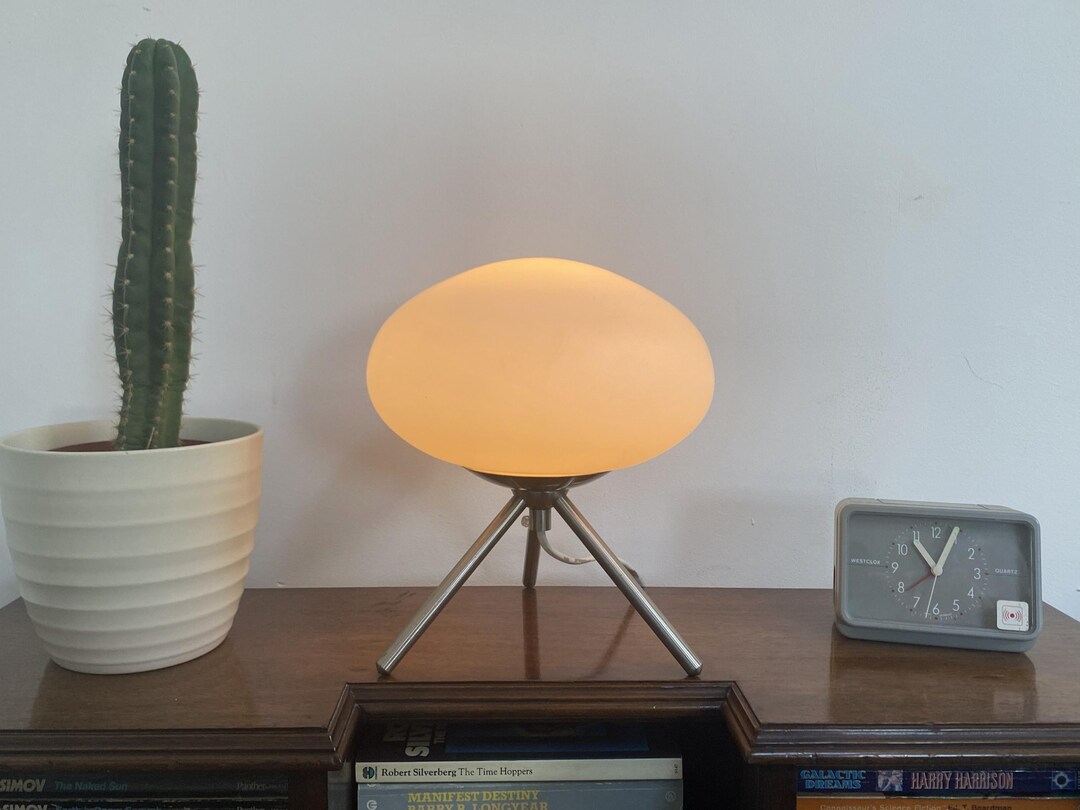 Vintage Glass UFO Tripod Table Lamp, 90s / 00s - Etsy