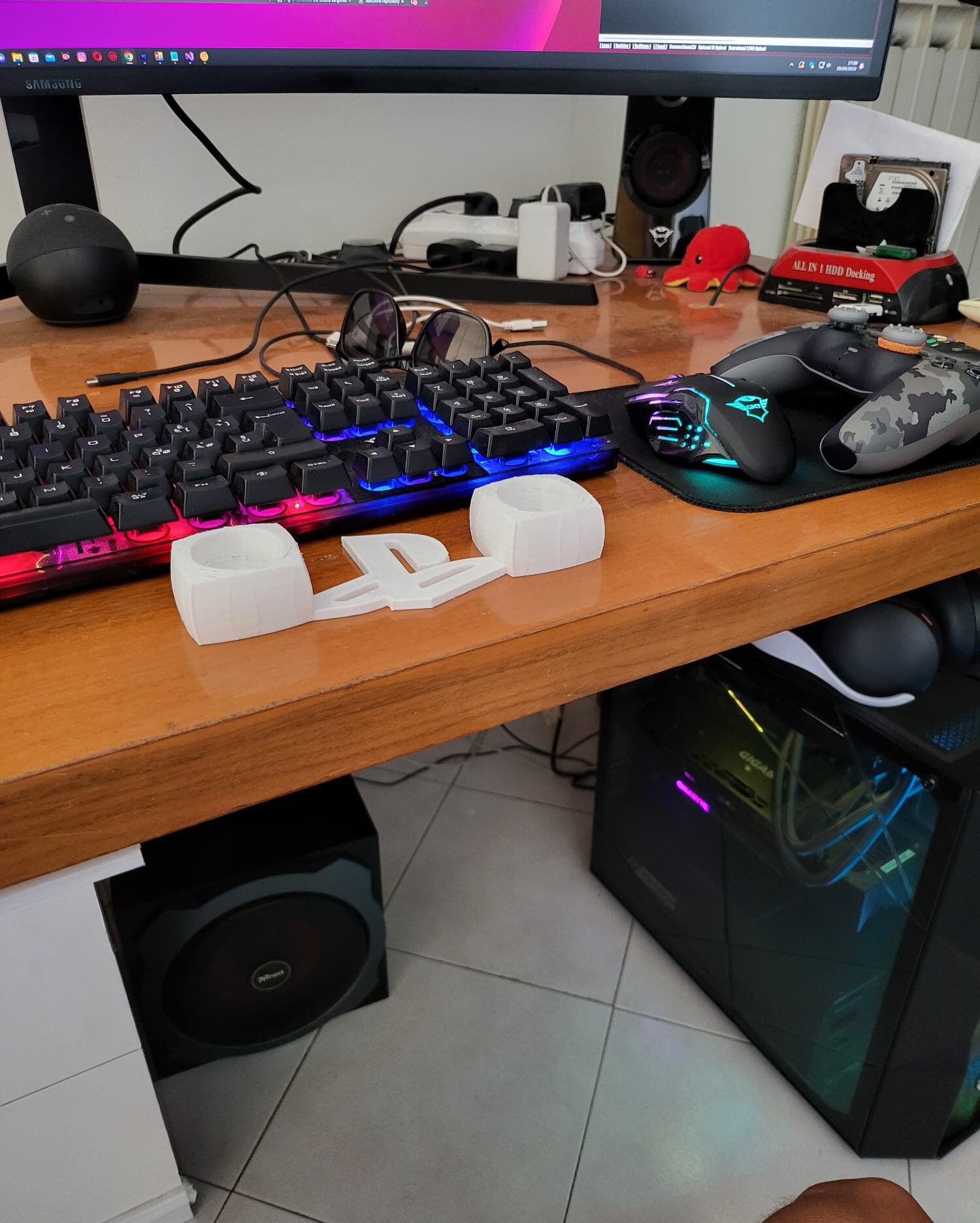 STAND-BASE CONTROLLER PS5 Best Design - Etsy
