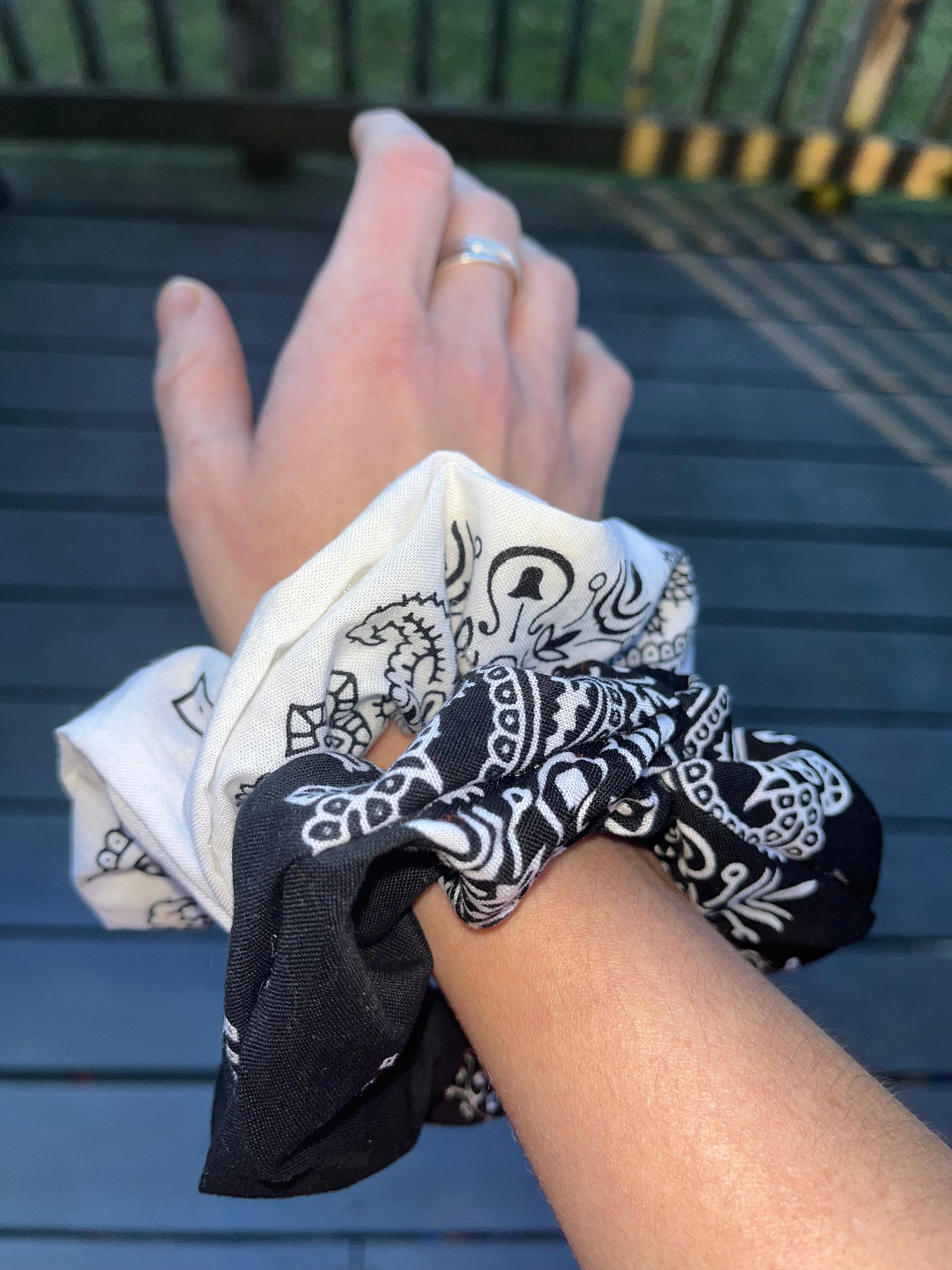 Black + White Bandana Scrunchie Set - Etsy