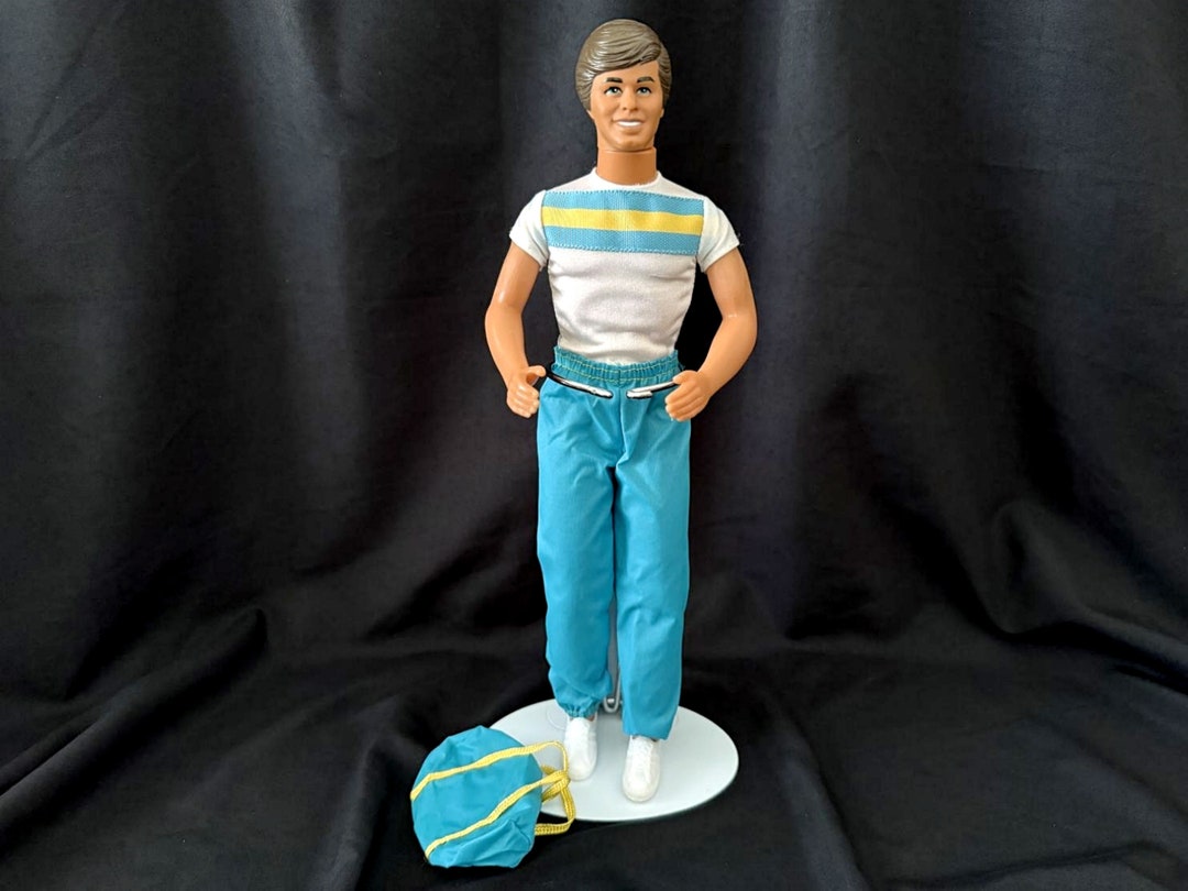 Great Shape Ken Doll Complete With All Clothes and Accessories 7318 by ...