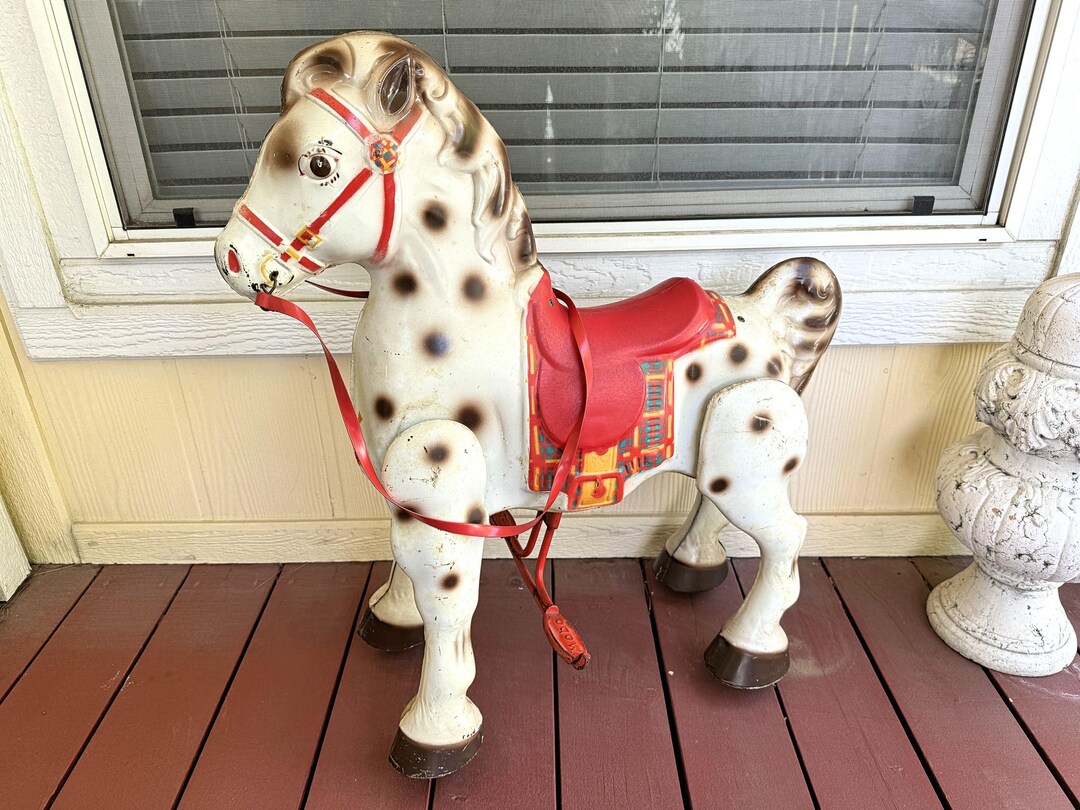 Vintage MOBO bronco With Magic Steering Steel Bouncing Riding Pedal ...