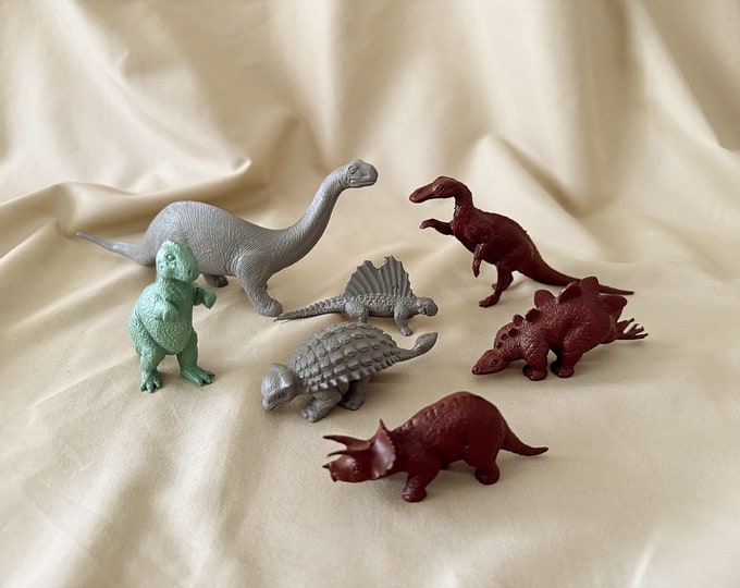 7 Marx Toy Co. Plastic Prehistoric Dinosaur Figures in Green Grey Brown ...
