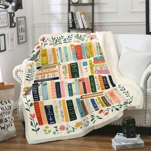 Vintage Library Blanket, Boho Wildflowers Bookish Quilt, Cottagecore ...